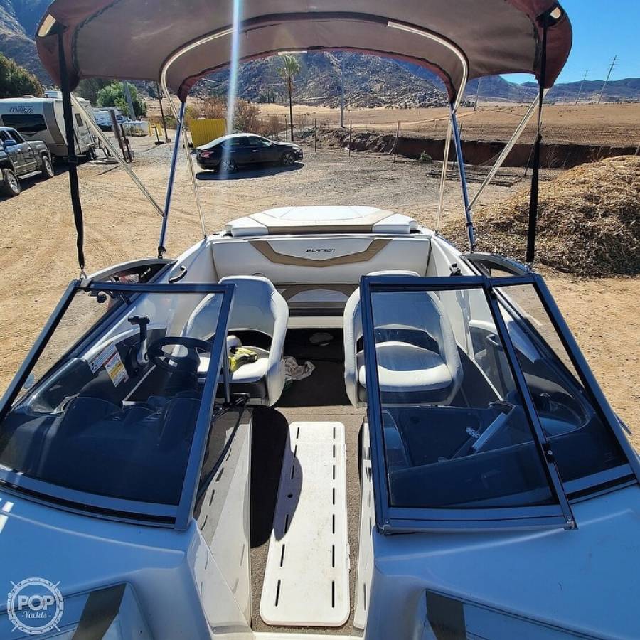 2012 Larson LX 710 VEC Power Boats, Bowriders For Sale in Banning ...