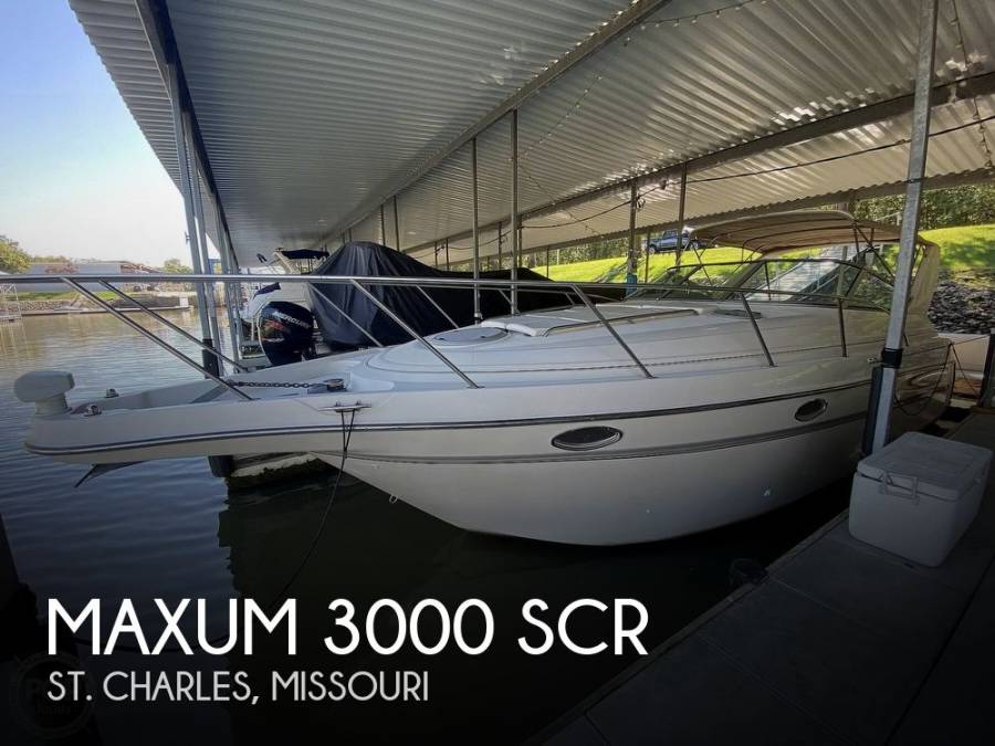 1998 Maxum 3000 SCR Power Boats, Express Cruisers For Sale in St ...