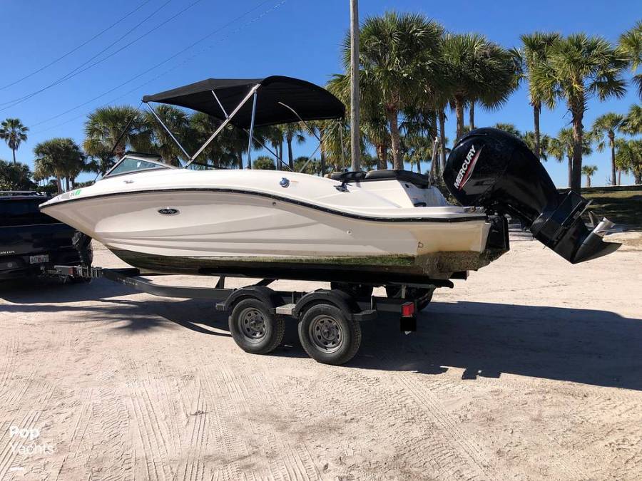 2021 Sea Ray SPX 210 Power Boats, Bowriders For Sale in Melbourne, Florida