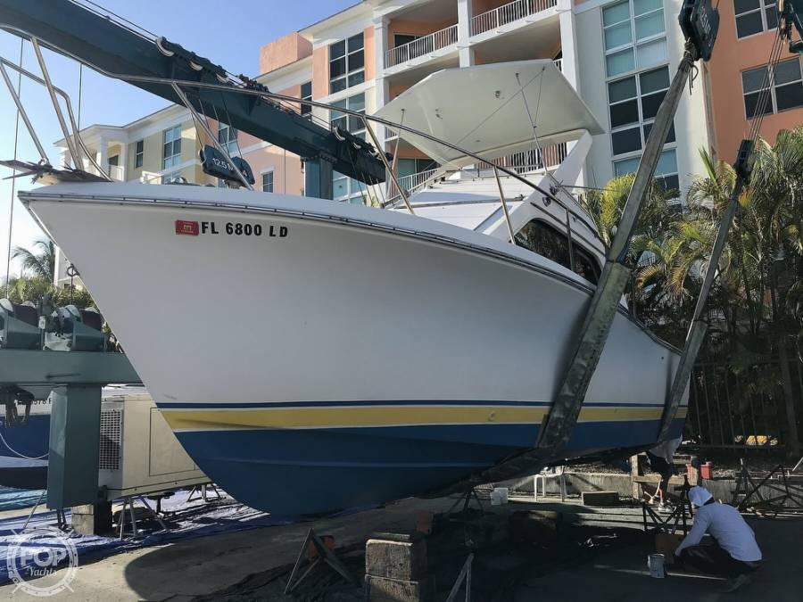 1987 Pacemaker 31 Power Boats, Sportfish/Convertible For Sale in ...