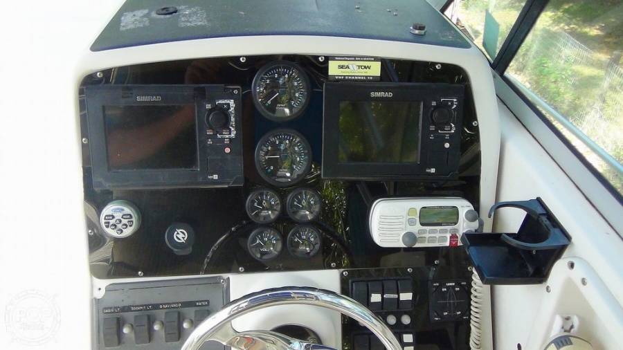 1998 Pro-Line 251 WA Power Boats, Walkaround Boats For Sale in Jupiter ...