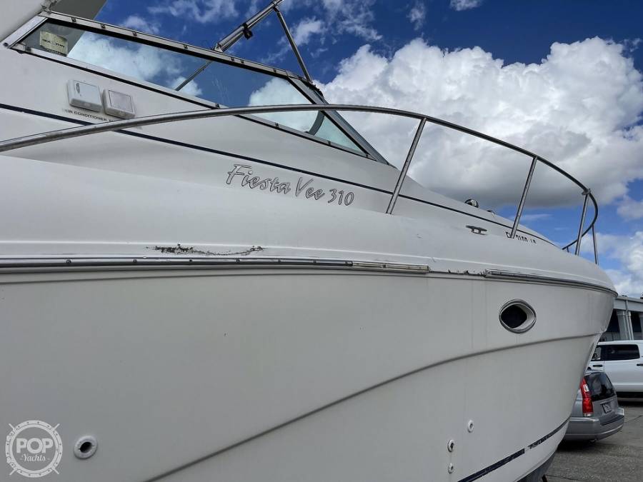 2000 Rinker 310 Fiesta Vee Power Boats, Express Cruisers For Sale in ...