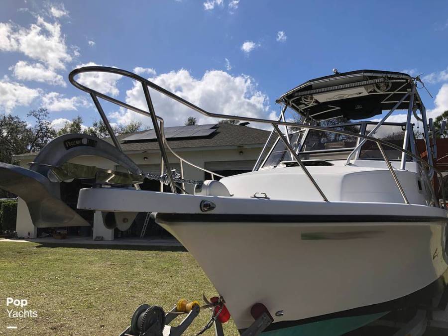 1999 Shamrock 260 Express Power Boats, Walkaround Boats For Sale in ...