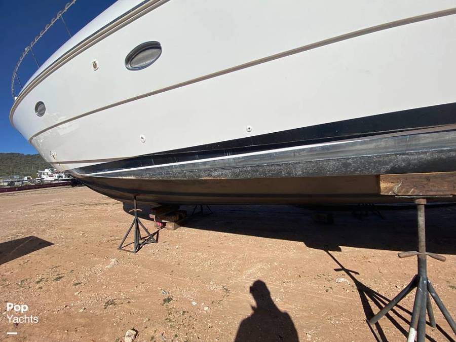 1998 Trojan 440 Express Power Boats, Express Cruisers For Sale in ...