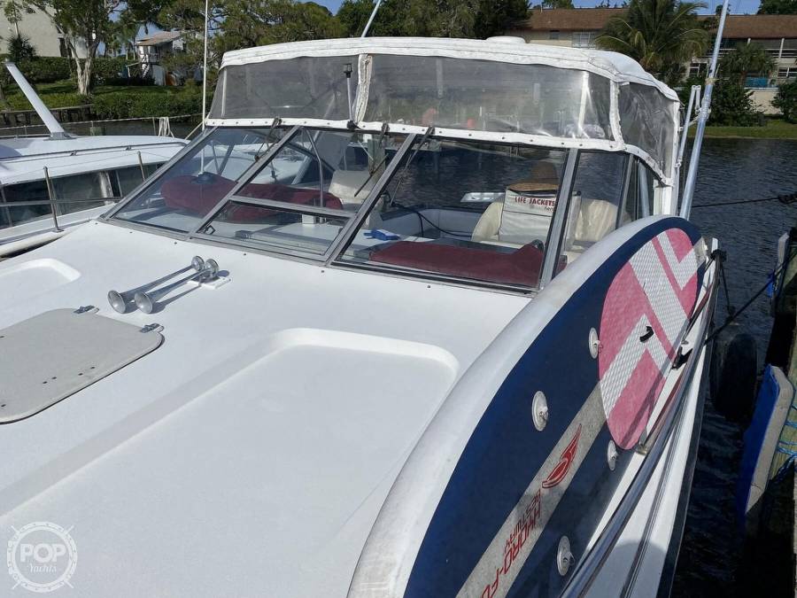 1985 Trojan 10M 330 Sport Express Power Boats, Express Cruisers For ...