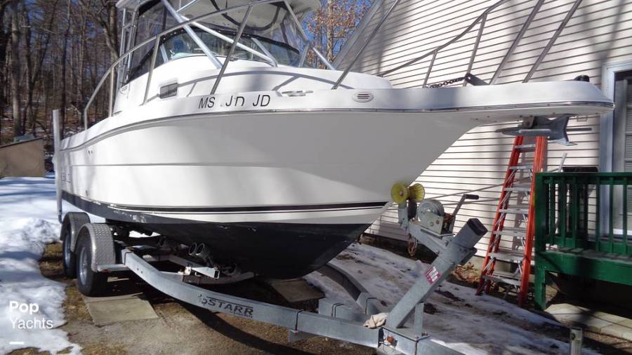 2005 Robalo R235 Power Boats, Walkaround Boats For Sale in Dudley ...