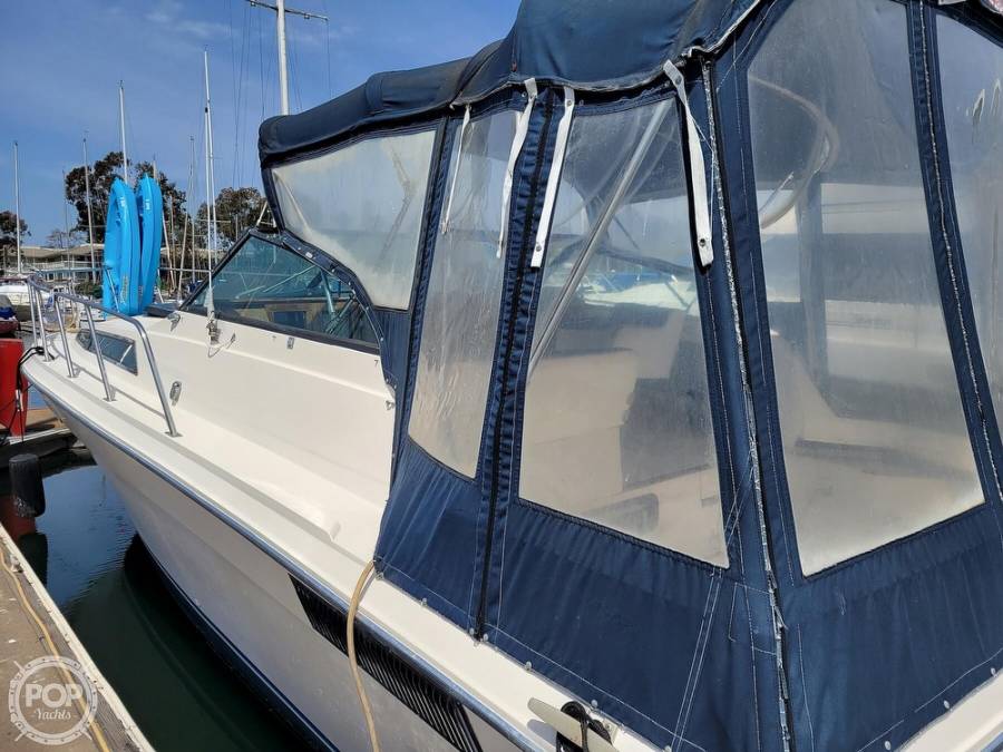 1979 Bayliner Victoria Power Boats, Express Cruisers For Sale in ...