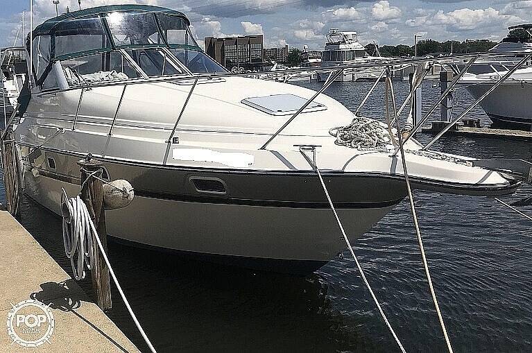 1995 Maxum 2700 SCR Power Boats, Express Cruisers For Sale in Benton ...