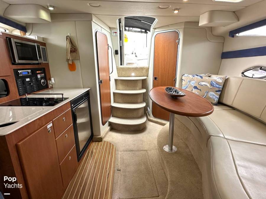 2009 Bayliner 340 Power Boats, Express Cruisers For Sale in Olympia ...