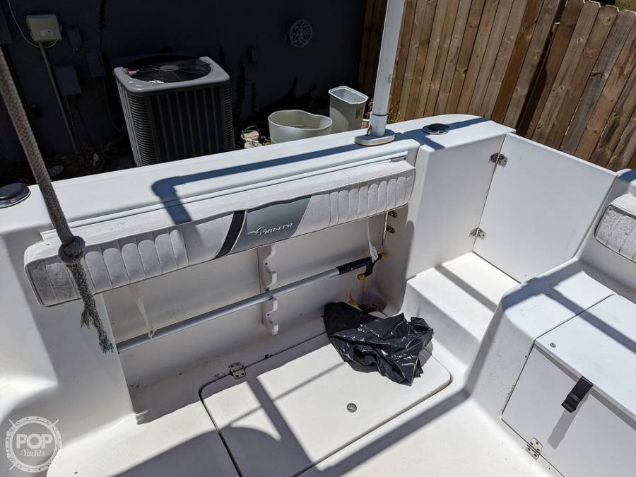 2004 Pro-Line 26 Walkaround Power Boats, Walkaround Boats For Sale in ...