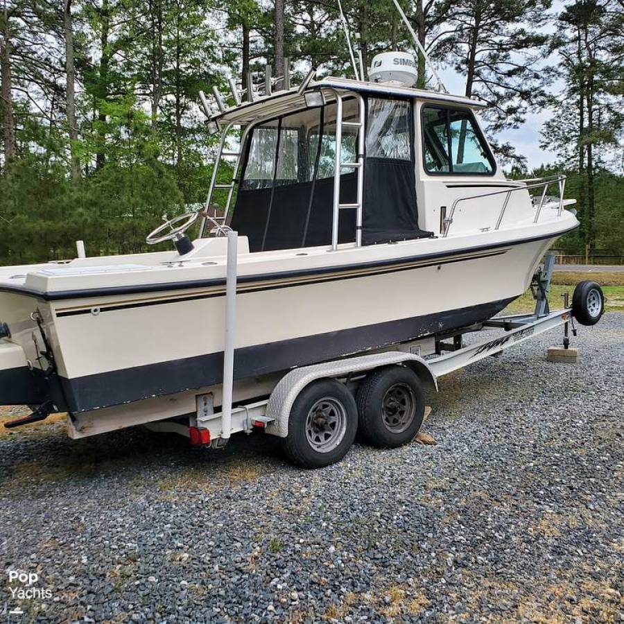 2004 Maycraft 23 XL Power Boats, Pilothouse Boats For Sale in Cambridge ...