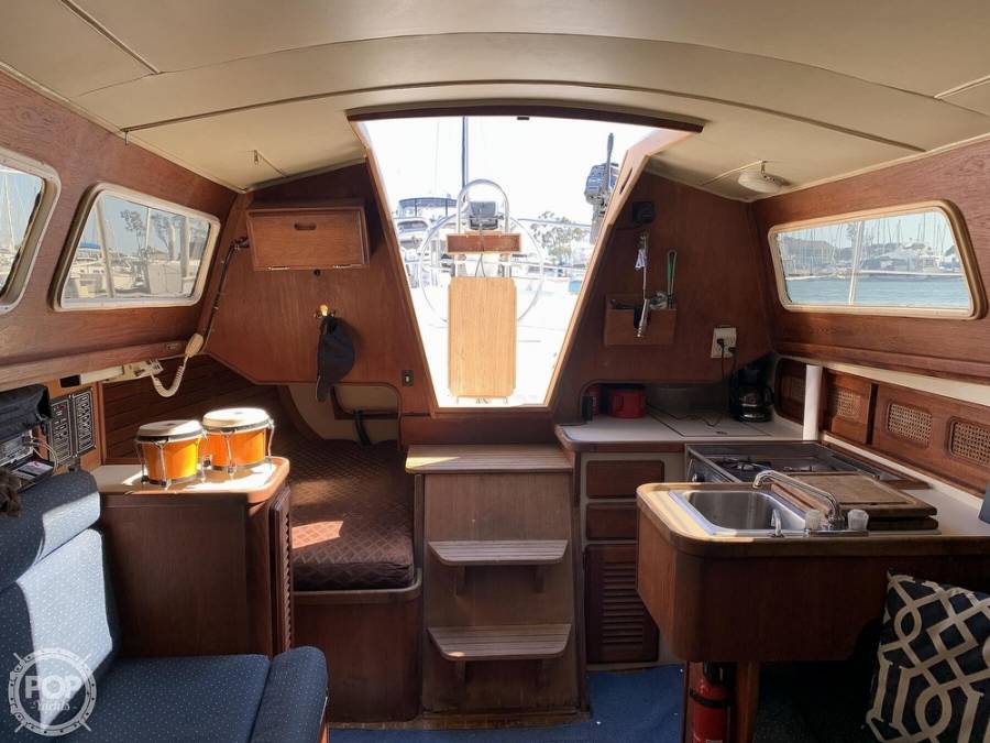 1984 Islander Sailboats Bahama 30 Sail Boats, Cruisers For Sale in Dana Point, California