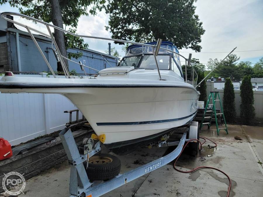 1999 Bayliner Trophy 2509 Power Boats, Walkaround Boats For Sale in ...