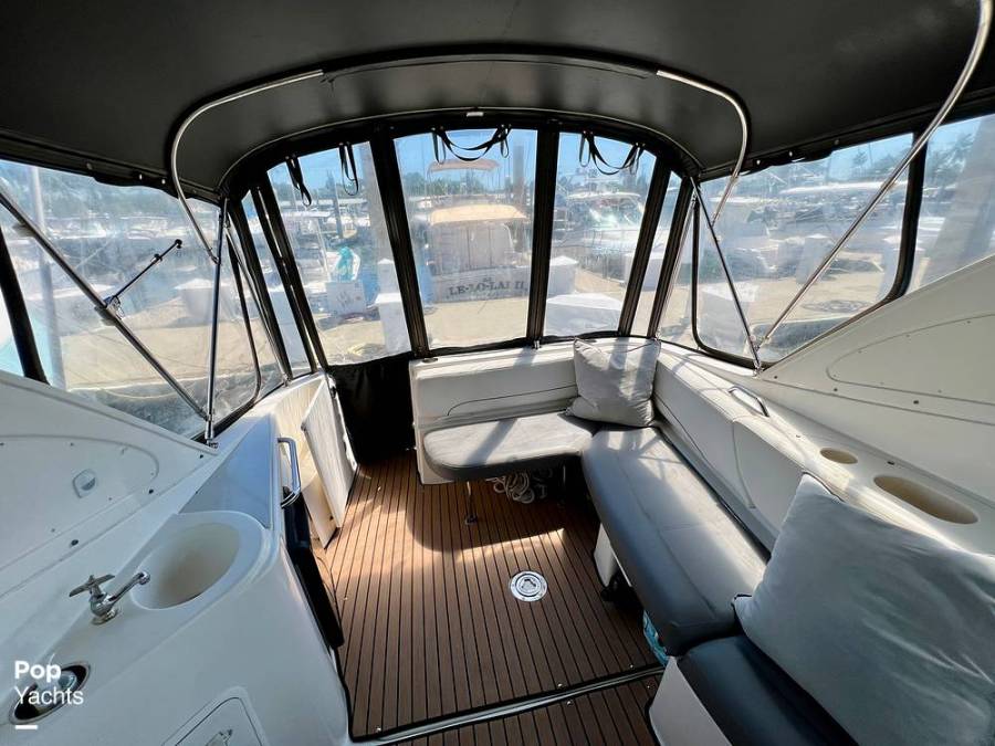 2009 Bayliner 320 SB Power Boats, Express Cruisers For Sale in Key ...