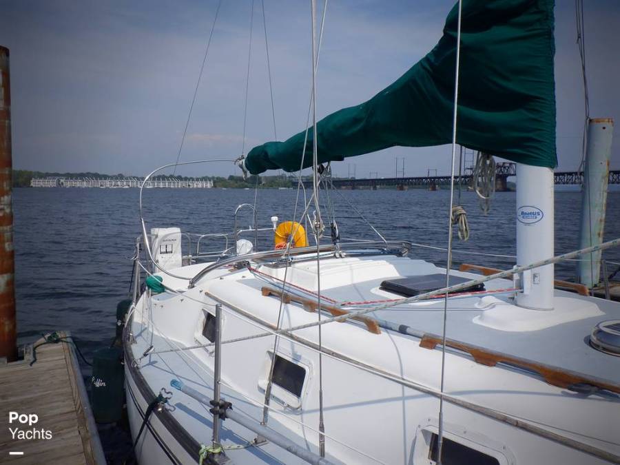 1980 Hunter 30 Cherubin Sail Boats, Sloop Sail Boats For Sale in Havre De Grace, Maryland