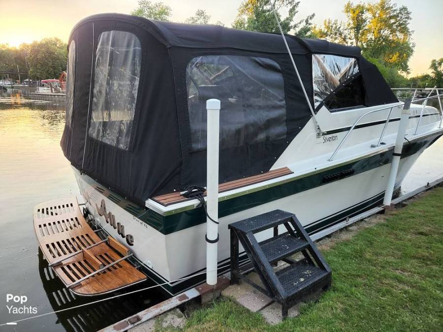 1984 Silverton 31 Gulfstream Power Boats, Express Cruisers For Sale in ...