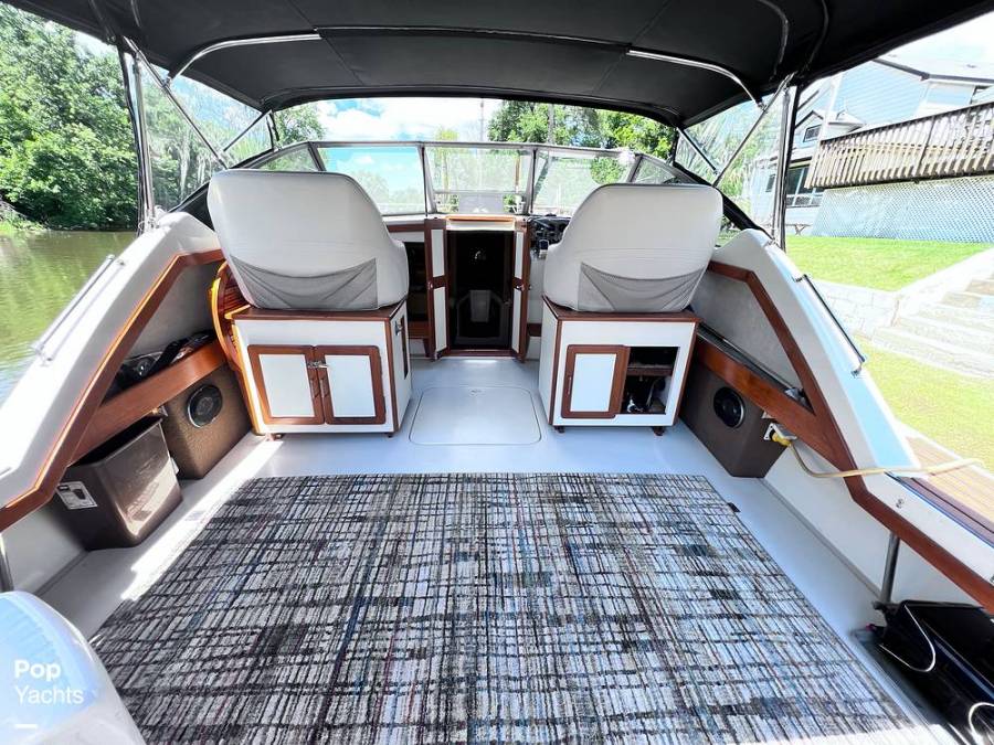 1984 Silverton 31 Gulfstream Power Boats, Express Cruisers For Sale in ...