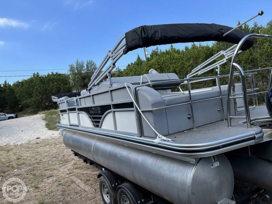 2021 Lowe SS210 Power Boats, Tritoon Boats For Sale in Lago Vista, Texas
