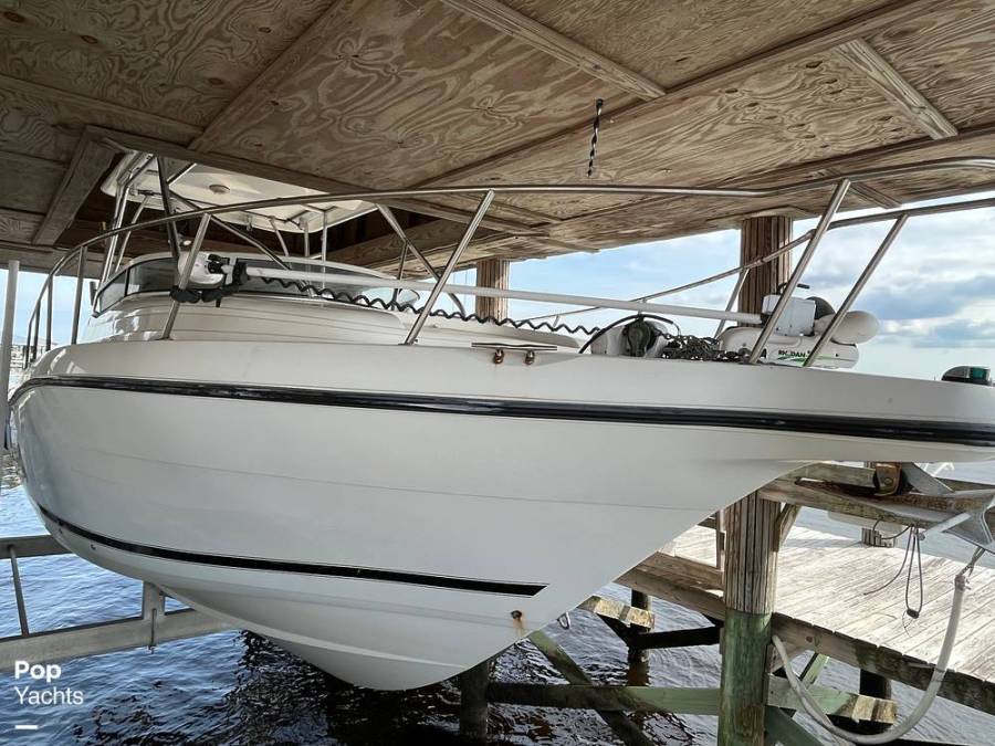 2002 Century 3200WA Walkaround Power Boats, Walkaround Boats For Sale ...