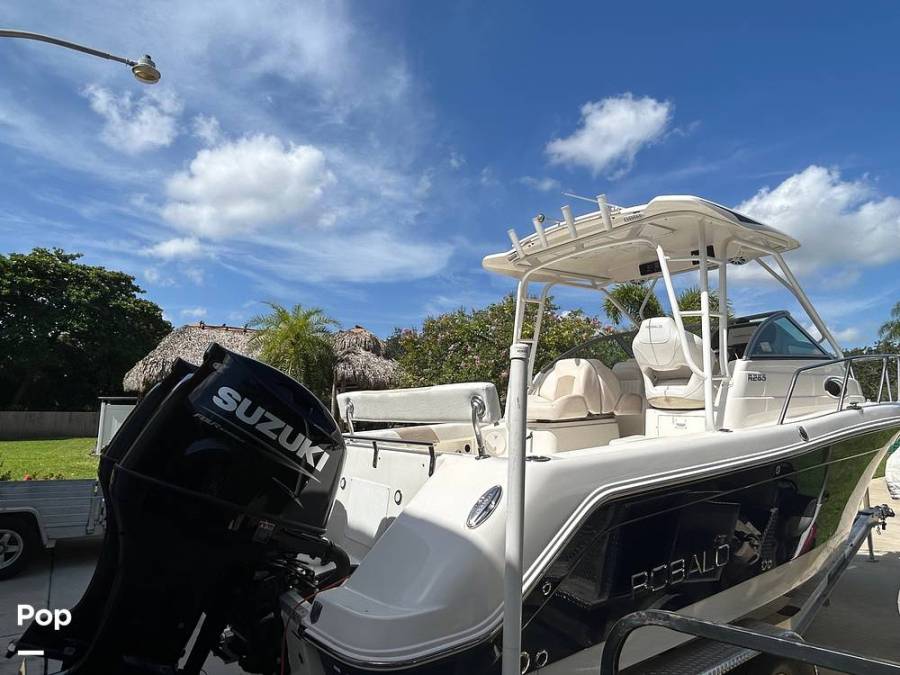 2017 Robalo R265 Power Boats, Walkaround Boats For Sale in Davie, Florida