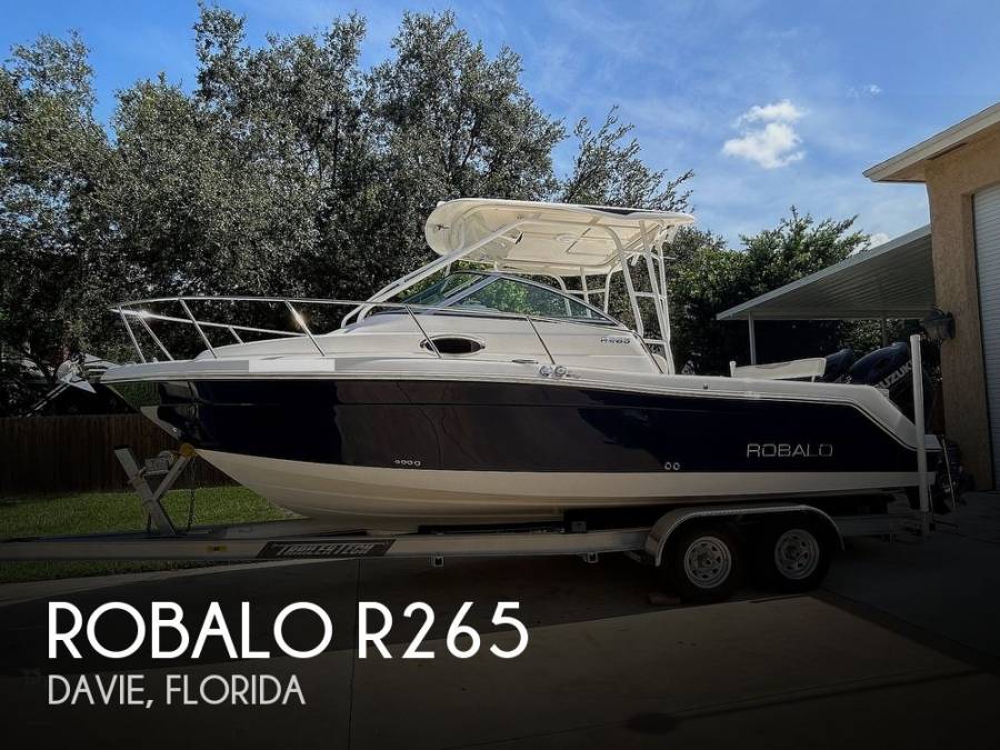 2017 Robalo R265 Power Boats, Walkaround Boats For Sale in Davie, Florida