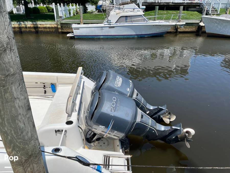 2005 Robalo 265 Power Boats, Walkaround Boats For Sale in Oakdale, New York