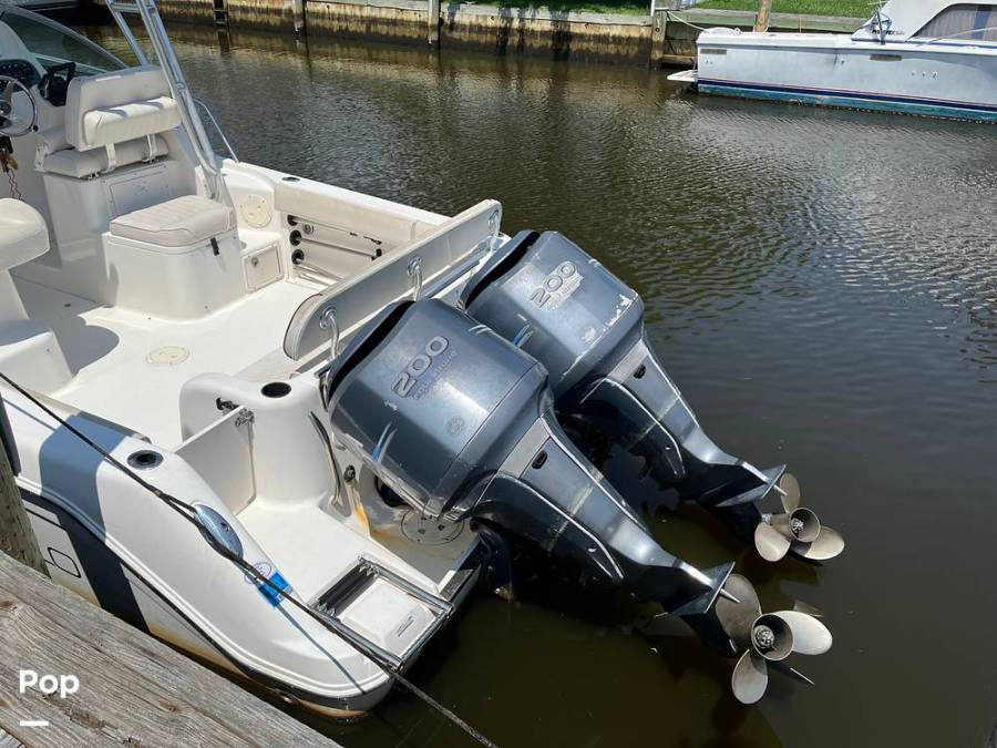 2005 Robalo 265 Power Boats, Walkaround Boats For Sale in Oakdale, New York