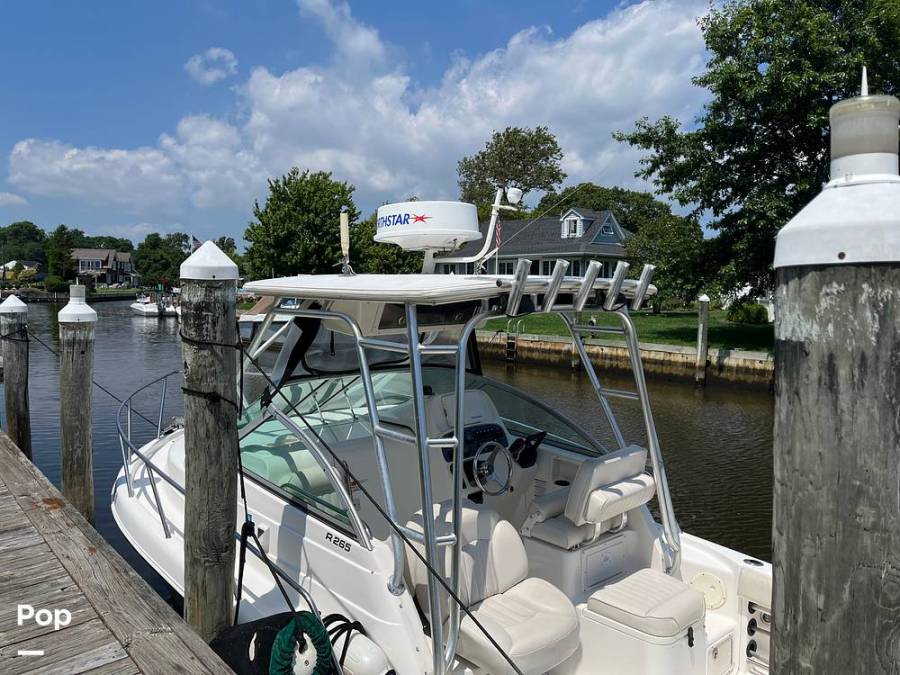2005 Robalo 265 Power Boats, Walkaround Boats For Sale in Oakdale, New York