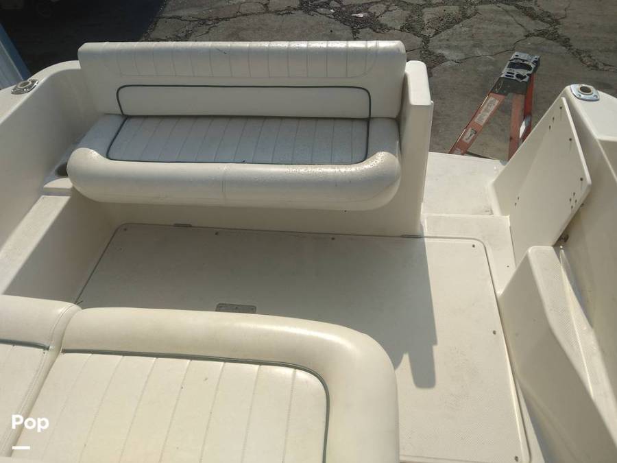 1997 Maxum 2400 SCR Power Boats, Express Cruisers For Sale in Hampton ...