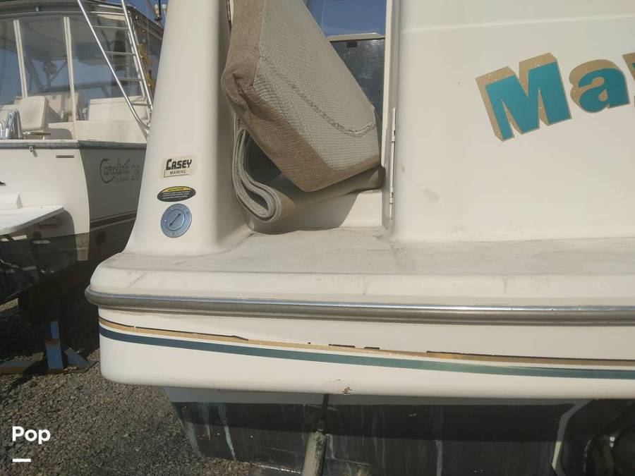1997 Maxum 2400 SCR Power Boats, Express Cruisers For Sale in Hampton ...