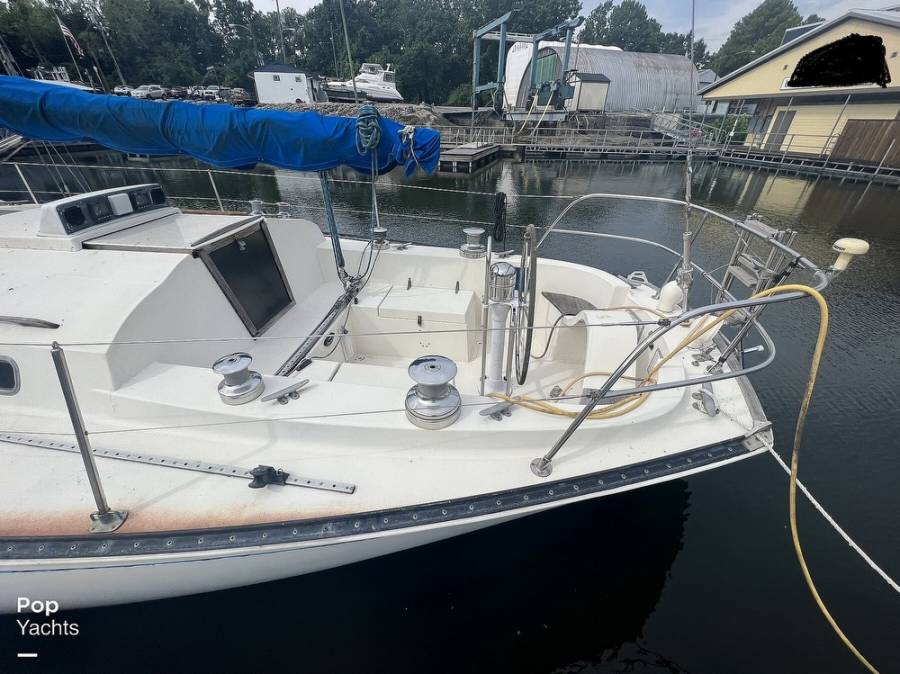 1977 C&C 38-2 Sail Boats, Sloop Sail Boats For Sale in Nashville, Tennessee
