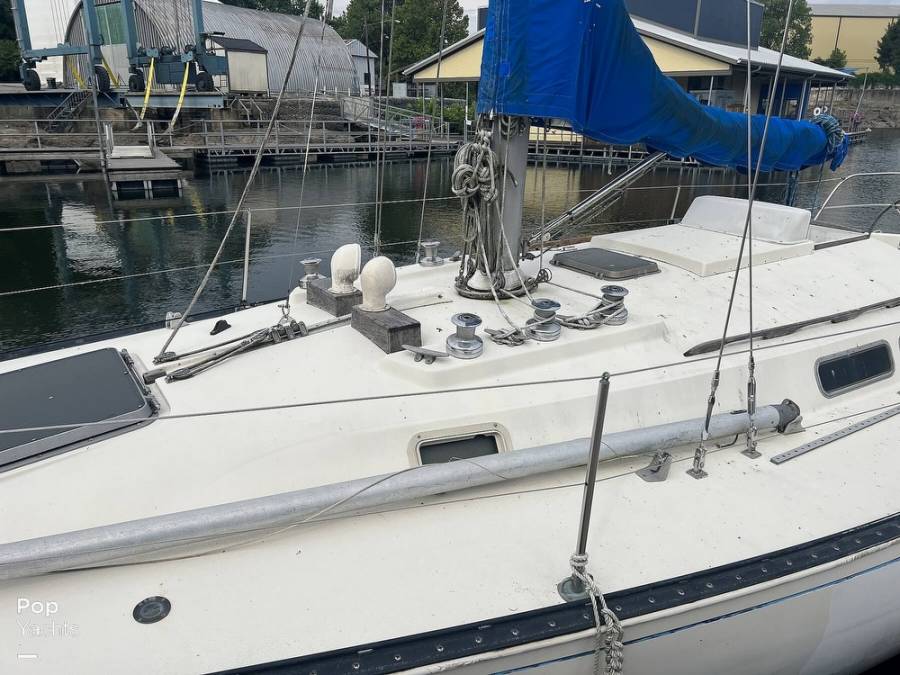 1977 C&C 38-2 Sail Boats, Sloop Sail Boats For Sale in Nashville, Tennessee