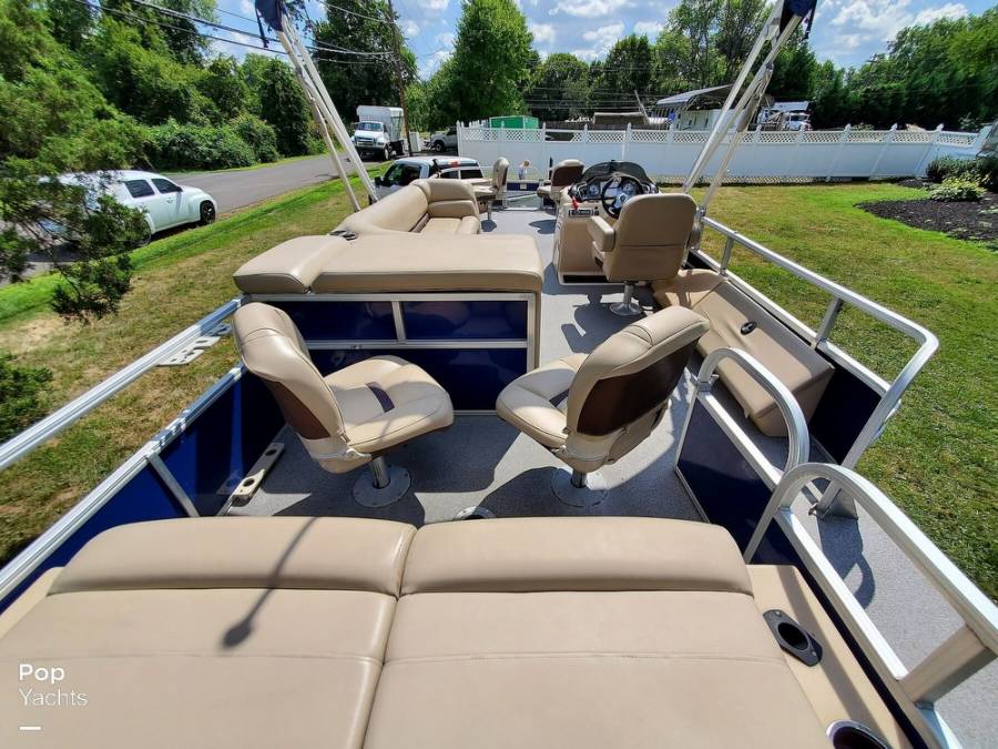 2017 Sun Tracker Fishin\' Barge 24 XP3 Power Boats, Tritoon Boats For ...