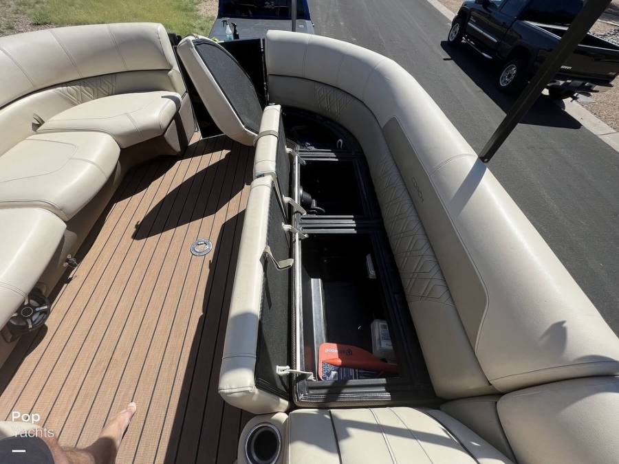 2021 Coach 265 REC "Bar Boat" Power Boats, Tritoon Boats For Sale in ...