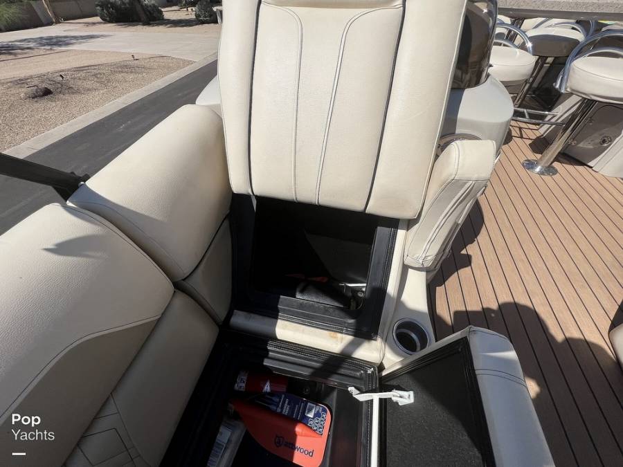 2021 Coach 265 REC "Bar Boat" Power Boats, Tritoon Boats For Sale in ...