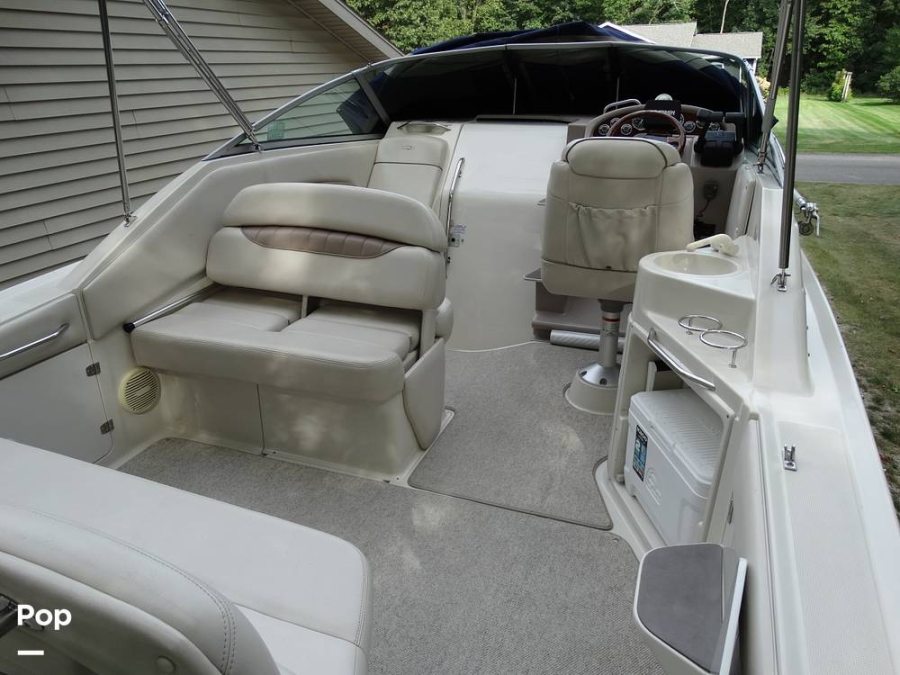 2000 Regal Commodore 2660 Power Boats, Express Cruisers For Sale in ...