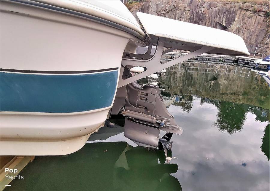 2002 Larson SEI/LXI 230 I/O Power Boats, Bowriders For Sale in ...