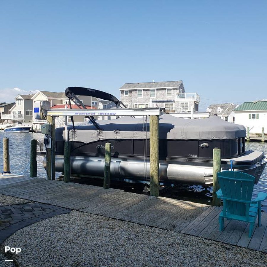 2022 Manitou 23 Bar Oasis VP Power Boats, Tritoon Boats For Sale in ...