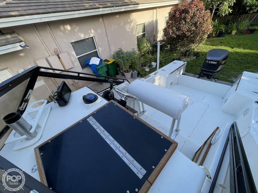 1988 Mako 230 Power Boats, Walkaround Boats For Sale in Plantation, Florida