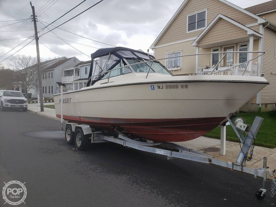 1983 Pursuit Tiara 2500 Power Boats, Walkaround Boats For Sale in ...