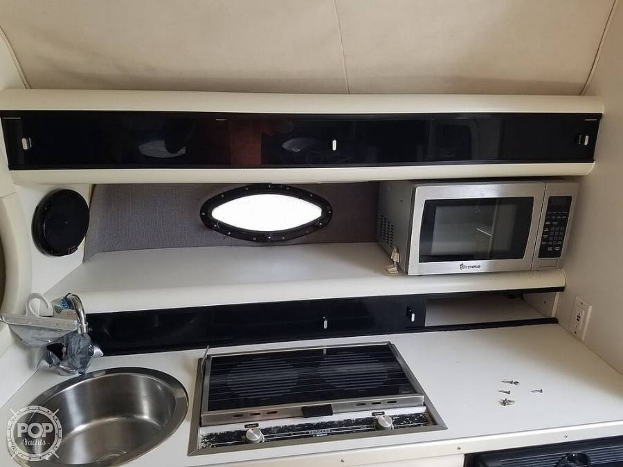 1989 Tiara 310 SC Power Boats, Express Cruisers For Sale in Bedford ...