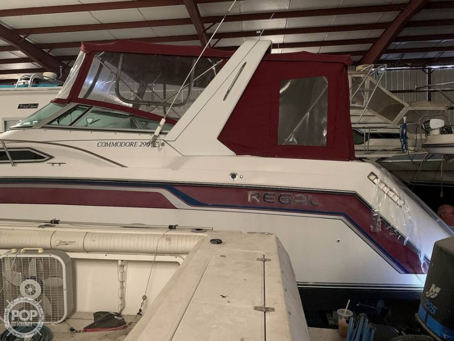 1990 Regal 290 Commodore Power Boats, Express Cruisers For Sale in Bay ...