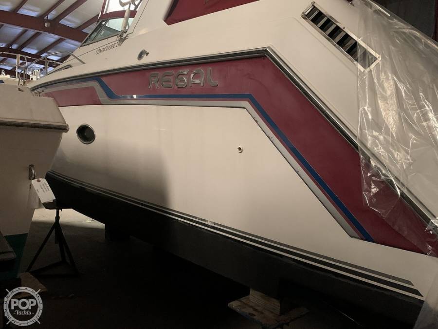 1990 Regal 290 Commodore Power Boats, Express Cruisers For Sale in Bay ...