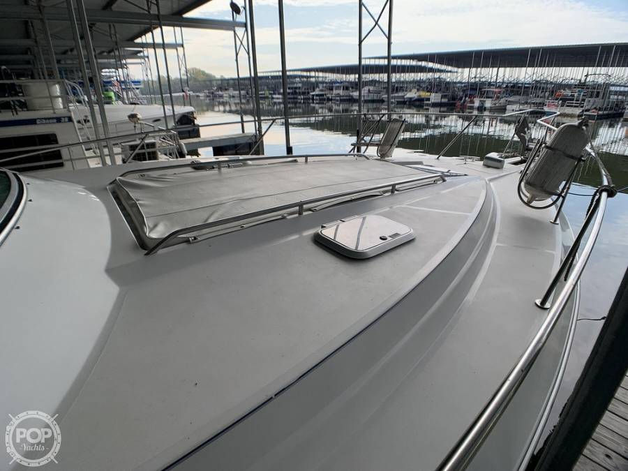 1990 Regal Commodore 320 Power Boats, Express Cruisers For Sale in ...