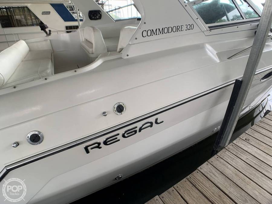1990 Regal Commodore 320 Power Boats, Express Cruisers For Sale in ...