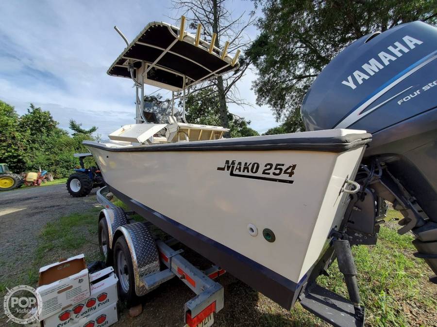 1983 Mako 254 Power Boats, Center Consoles For Sale in East Windsor ...