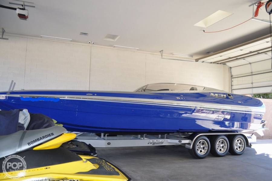 2015 DCB M31 Widebody Power Boats, High Performance Boats For Sale in ...