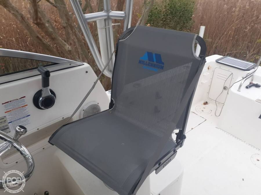 2005 Robalo 235 WA Power Boats, Walkaround Boats For Sale in Hampton ...