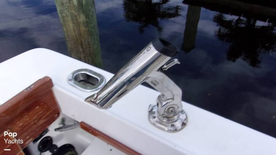 1983 Pursuit Tiara 2500 Power Boats, Walkaround Boats For Sale in ...