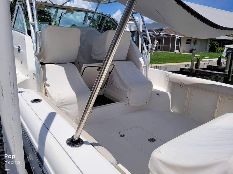 2008 Pursuit 285 OS Power Boats, Walkaround Boats For Sale in Saint ...